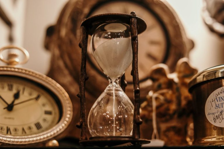 Chronomentrophobia: Symptoms, Causes & Effective Treatments - Health Spot